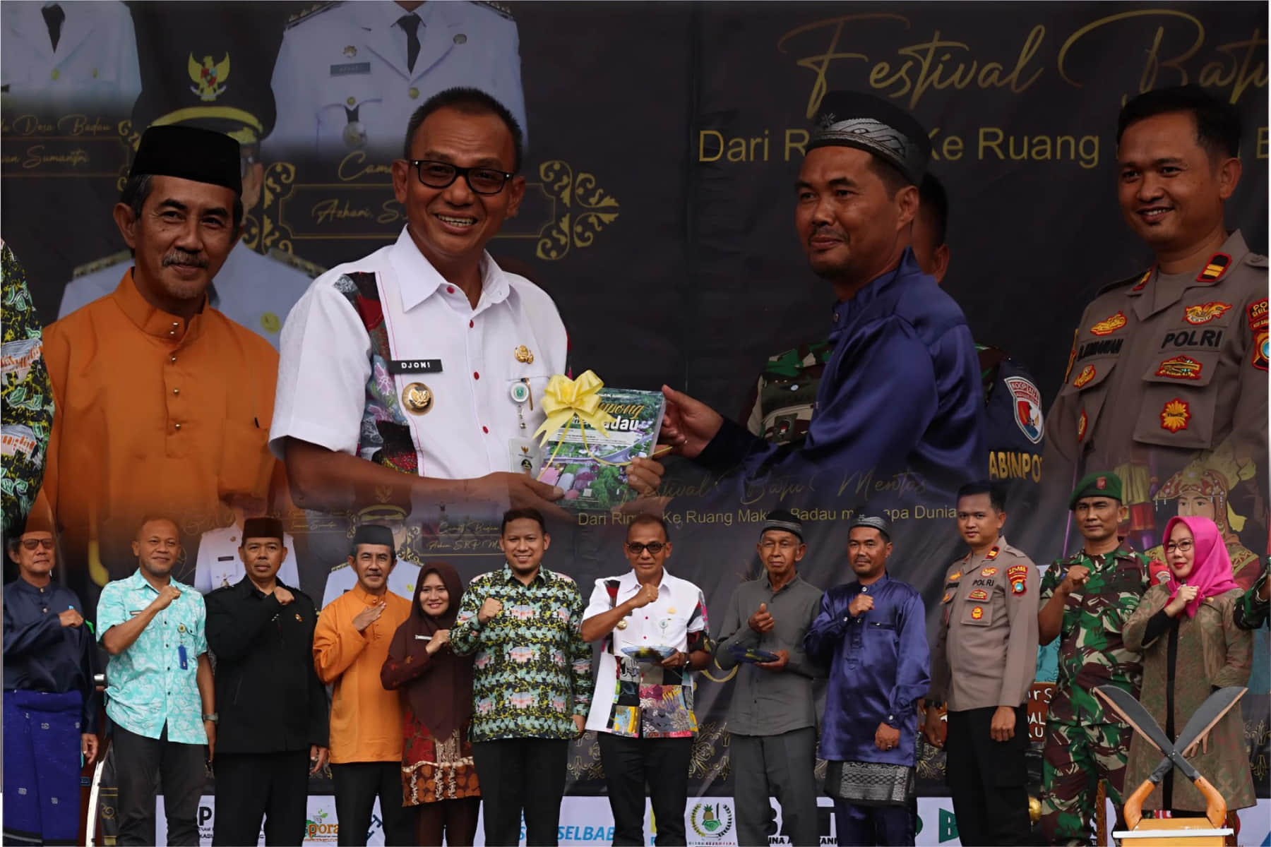 Bupati Belitung Djoni Alamsyah Buka Peringatan Hari Jadi Desa Badau ke ...