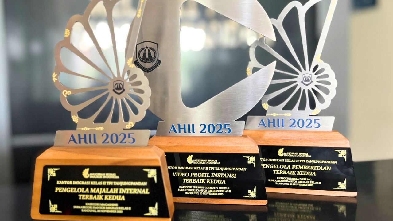 Kantor Imigrasi Tanjung pandan Raih Tiga Penghargaan di AHII 2025 ...